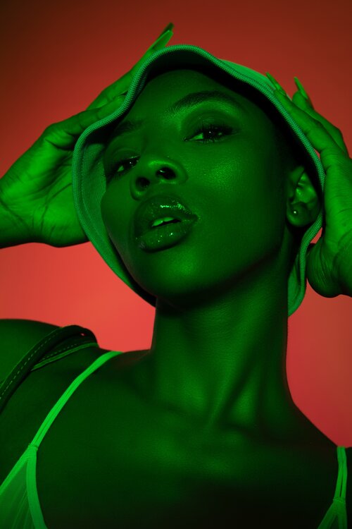 3 PHOTOGRAPHES ASSOCIANT MODE ET IDENTITÉ CULTURELLE - PROMOSTYL